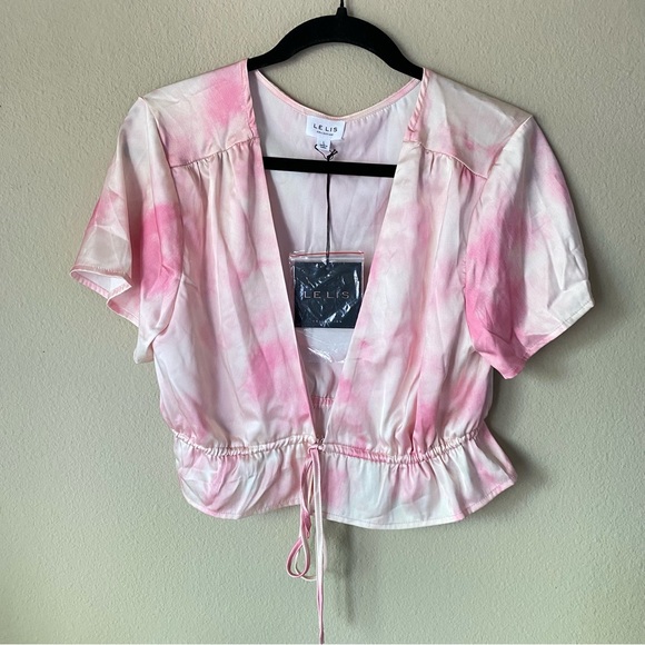 Le Lis | Tops | Nwt Le Lis Pink White Tie Dye Flowy Crop Top Blouse ...